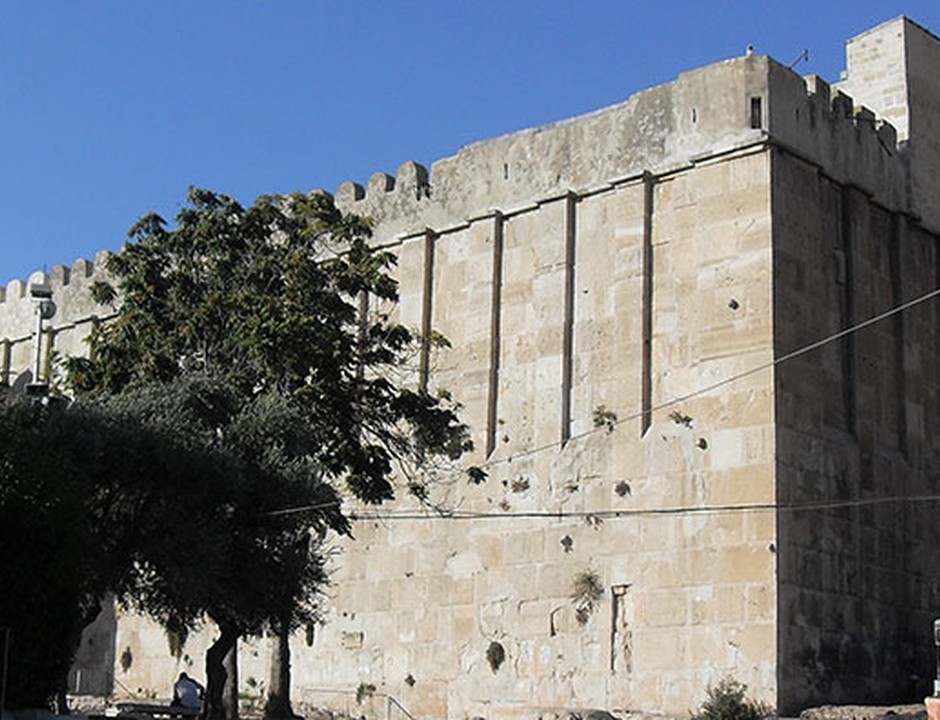 Abraham’s Tomb: One of the Holiest Places on Earth - BahaiTeachings.org