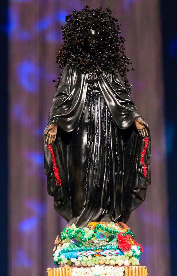 How Artist Oletha DeVane Honors Our African Ancestors - BahaiTeachings.org